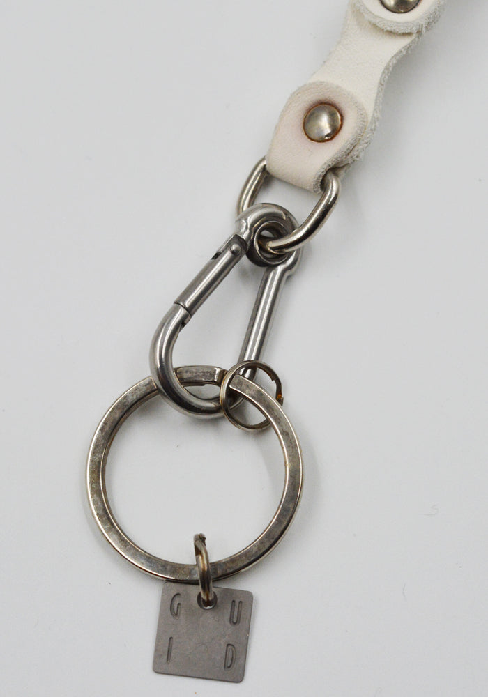GUIDI HB05 SOFT HORSE FULL GRAIN LEATHER KEYCHAIN WHITE | DOSHABURI Shop